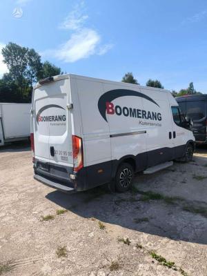 Balts Iveco Daily 2019 Tauragė, ar dzinēja tilpumu 2.29 L un nobraukumu 300 tūkst. km par 6700 €, foto 9 vietnē AUTOMOTO.COM.LV