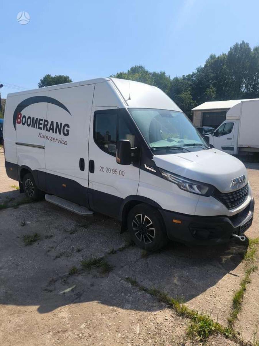 Balts Iveco Daily 2019 Tauragė, ar dzinēja tilpumu 2.29 L un nobraukumu 300 tūkst. km par 6700 €, foto 13 vietnē AUTOMOTO.COM.LV