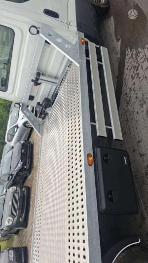 Balts Iveco Daily 2020 Kauņa, ar dzinēja tilpumu 2.30 L un nobraukumu 190 tūkst. km par 32000 €, foto 9 vietnē AUTOMOTO.COM.LV
