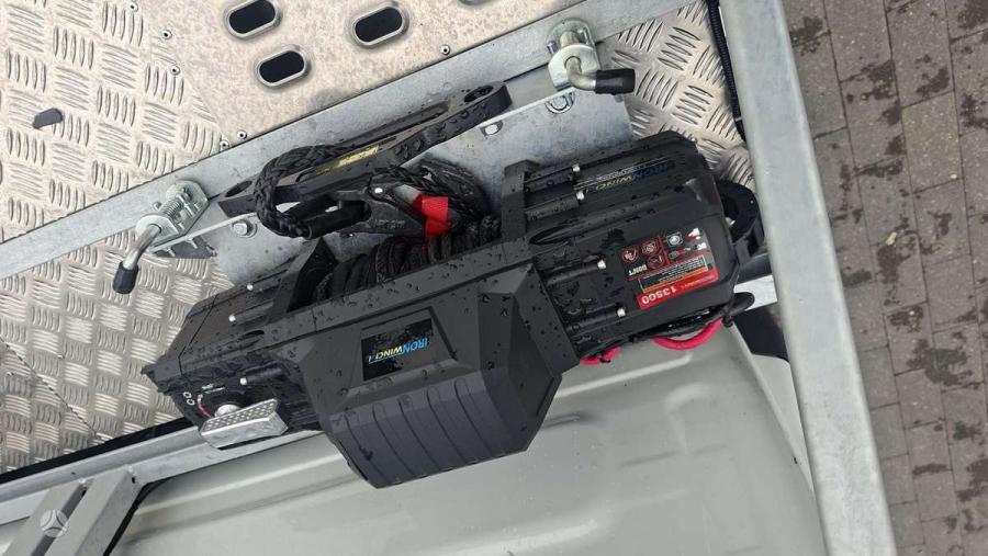 Balts Iveco Daily 2020 Kauņa, ar dzinēja tilpumu 2.30 L un nobraukumu 190 tūkst. km par 32000 €, foto 15 vietnē AUTOMOTO.COM.LV