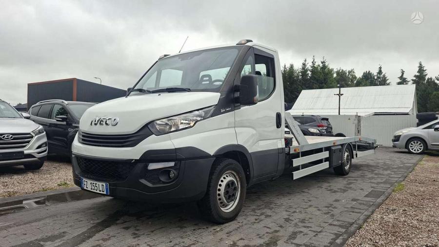 Balts Iveco Daily 2020 Kauņa, ar dzinēja tilpumu 2.30 L un nobraukumu 190 tūkst. km par 32000 €, foto 25 vietnē AUTOMOTO.COM.LV