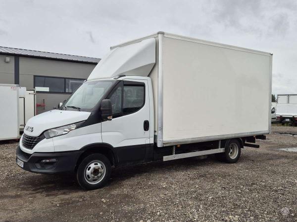 Balts Iveco Daily 2020 Kauņa, ar dzinēja tilpumu 2.30 L un nobraukumu 205 tūkst. km par 14480 €, foto 1 vietnē AUTOMOTO.COM.LV