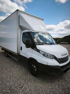 White Iveco Daily 2020 in Taurage, with an engine capacity of 2.29 L and mileage of 271 thousand km for 13500 €, photo  on AUTOMOTO.COM.LV