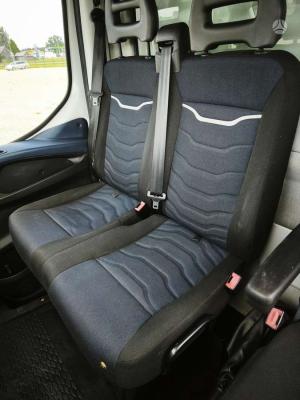 White Iveco Daily 2020 in Taurage, with an engine capacity of 2.29 L and mileage of 271 thousand km for 13500 €, photo 25 on AUTOMOTO.COM.LV