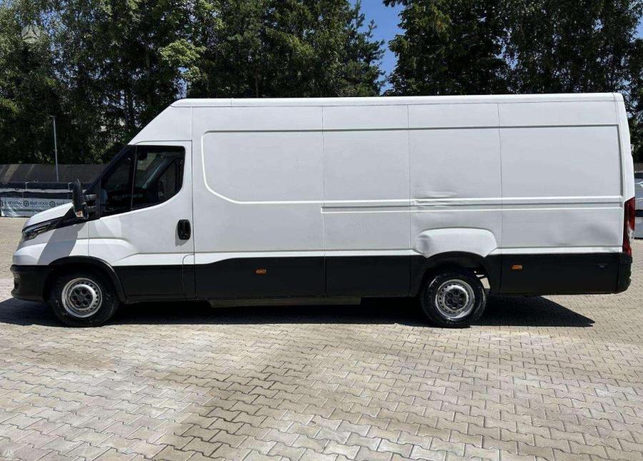 Белый Ивеко Дейли 2020 в Каунас, объемом двигателя 3.00 л и пробегом 120 тыс. км за 6980 €, фото 6 на AUTOMOTO.COM.LV
