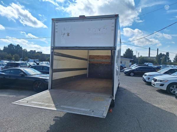White Iveco Daily 2020 in Panevezys, with an engine capacity of 2.29 L and mileage of 233 thousand km for 14100 €, photo 11 on AUTOMOTO.COM.LV