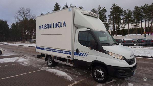 Balts Iveco Daily 2021 Viļņa, ar dzinēja tilpumu 3.00 L un nobraukumu 235 tūkst. km par 17500 €, foto 3 vietnē AUTOMOTO.COM.LV