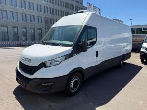 Balts Iveco Daily 2021 Viļņa, ar dzinēja tilpumu 2.29 L un nobraukumu 146 tūkst. km par 29240 €, foto  vietnē AUTOMOTO.COM.LV