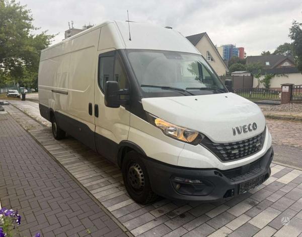 Balts Iveco Daily 2021 Kelmė, ar dzinēja tilpumu 2.30 L un nobraukumu 337 tūkst. km par 10500 €, foto 1 vietnē AUTOMOTO.COM.LV