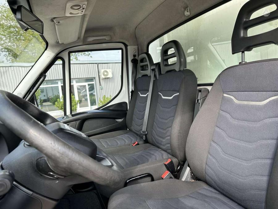 White Iveco Daily 2021 in Telschi, with an engine capacity of 3.00 L and mileage of 360 thousand km for 9500 €, photo 15 on AUTOMOTO.COM.LV