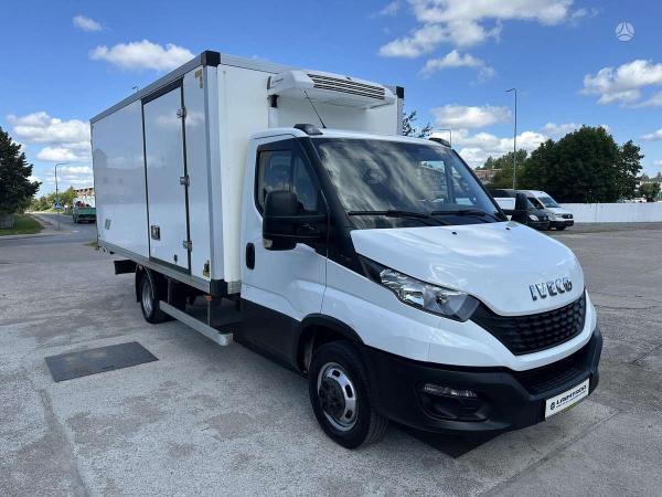 White Iveco Daily 2021 in Telschi, with an engine capacity of 3.00 L and mileage of 363 thousand km for 9500 €, photo 1 on AUTOMOTO.COM.LV