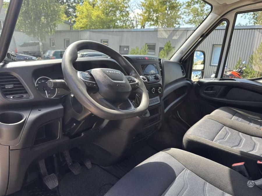 Balts Iveco Daily 2021 Telšiai, ar dzinēja tilpumu 3.00 L un nobraukumu 363 tūkst. km par 9500 €, foto 14 vietnē AUTOMOTO.COM.LV