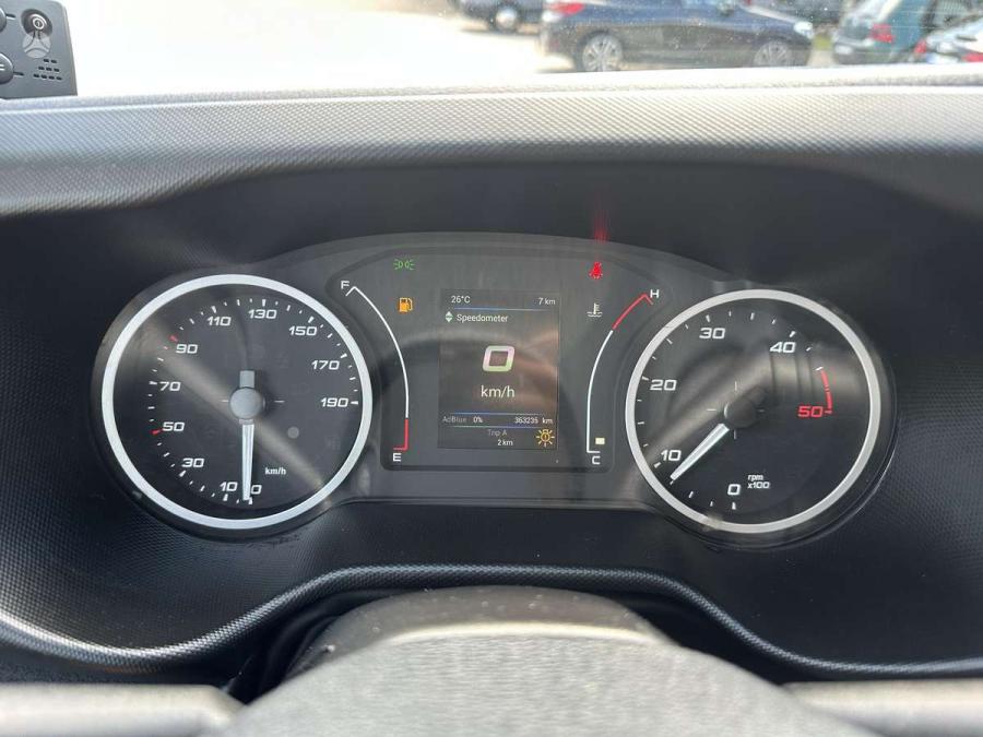 Balts Iveco Daily 2021 Telšiai, ar dzinēja tilpumu 3.00 L un nobraukumu 363 tūkst. km par 9500 €, foto 17 vietnē AUTOMOTO.COM.LV