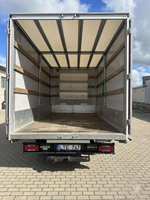 White Iveco Daily 2021 in Silute, with an engine capacity of 3.00 L and mileage of 94 thousand km for 14990 €, photo 11 on AUTOMOTO.COM.LV