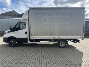White Iveco Daily 2021 in Silute, with an engine capacity of 3.00 L and mileage of 94 thousand km for 14990 €, photo 12 on AUTOMOTO.COM.LV