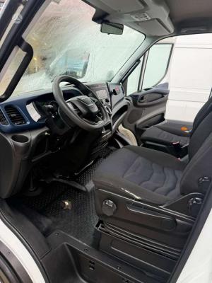 Balts Iveco Daily 2021 Kauņa, ar dzinēja tilpumu 3.00 L un nobraukumu 228 tūkst. km par 24600 €, foto 13 vietnē AUTOMOTO.COM.LV
