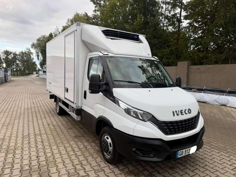 Balts Iveco Daily 2021 Kauņa, ar dzinēja tilpumu 3.00 L un nobraukumu 228 tūkst. km par 24600 €, foto 19 vietnē AUTOMOTO.COM.LV