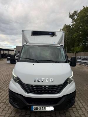 Balts Iveco Daily 2021 Kauņa, ar dzinēja tilpumu 3.00 L un nobraukumu 228 tūkst. km par 24600 €, foto 20 vietnē AUTOMOTO.COM.LV