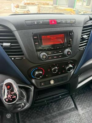 Balts Iveco Daily 2021 Kauņa, ar dzinēja tilpumu 3.00 L un nobraukumu 228 tūkst. km par 24600 €, foto 22 vietnē AUTOMOTO.COM.LV
