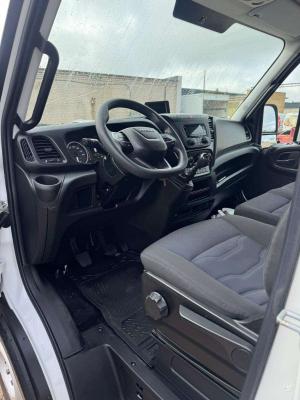 White Iveco Daily 2021 in Kaunas, with an engine capacity of 2.30 L and mileage of 199 thousand km for 8850 €, photo 5 on AUTOMOTO.COM.LV