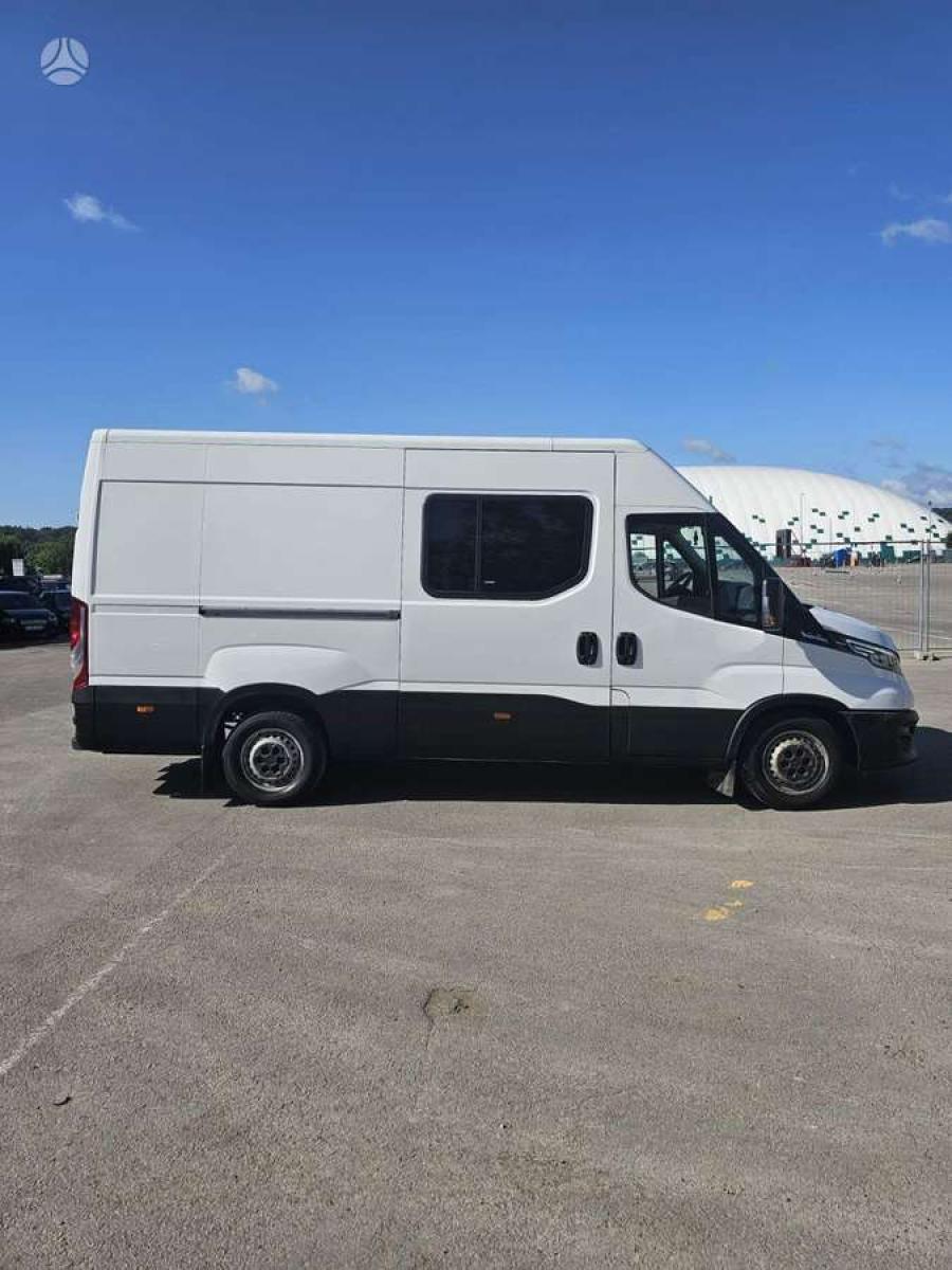 Balts Iveco Daily 2022 Kauņa, ar dzinēja tilpumu 3.00 L un nobraukumu 497 tūkst. km par 11000 €, foto 1 vietnē AUTOMOTO.COM.LV