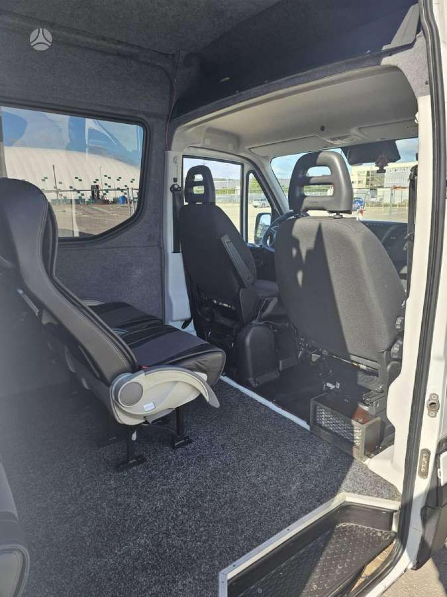 Balts Iveco Daily 2022 Kauņa, ar dzinēja tilpumu 3.00 L un nobraukumu 497 tūkst. km par 11000 €, foto 8 vietnē AUTOMOTO.COM.LV