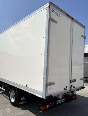 Balts Iveco Daily 2022 Kauņa, ar dzinēja tilpumu 3.00 L un nobraukumu 170 tūkst. km par 18999 €, foto 14 vietnē AUTOMOTO.COM.LV