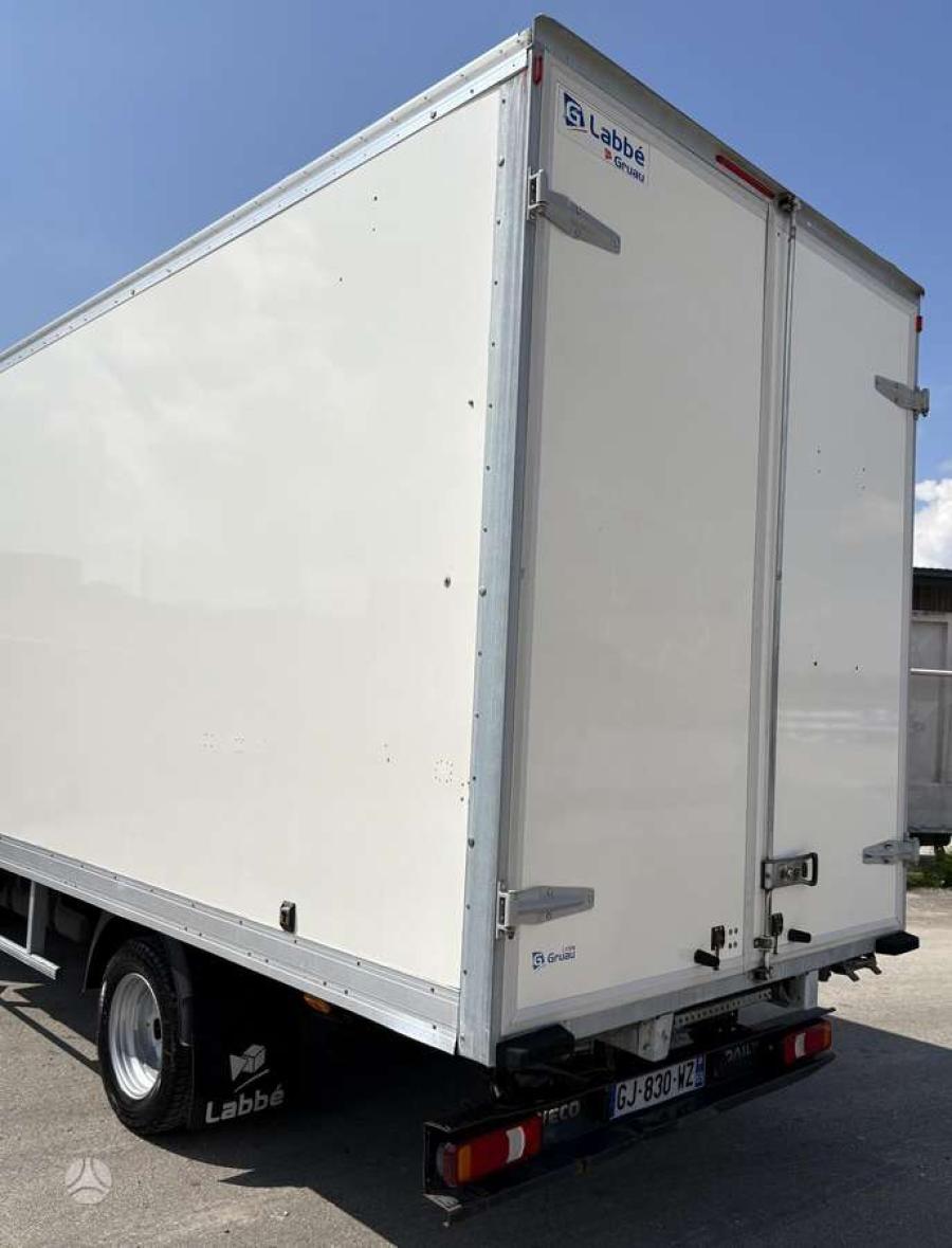 Balts Iveco Daily 2022 Kauņa, ar dzinēja tilpumu 3.00 L un nobraukumu 170 tūkst. km par 18999 €, foto 14 vietnē AUTOMOTO.COM.LV