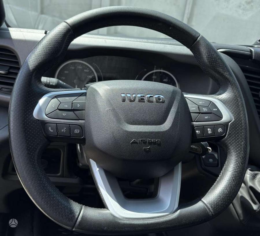 Balts Iveco Daily 2022 Kauņa, ar dzinēja tilpumu 3.00 L un nobraukumu 170 tūkst. km par 18999 €, foto 18 vietnē AUTOMOTO.COM.LV