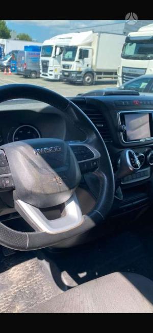 Balts Iveco Daily 2022 Tauragė, ar dzinēja tilpumu 3.00 L un nobraukumu 240 tūkst. km par 15900 €, foto 10 vietnē AUTOMOTO.COM.LV