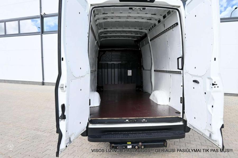 Balts Iveco Daily 2022 Kretinga, ar dzinēja tilpumu 3.00 L un nobraukumu 185 tūkst. km par 20799 €, foto 14 vietnē AUTOMOTO.COM.LV