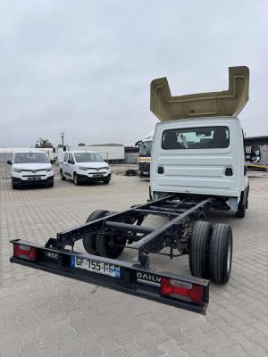 White Iveco Daily 2022 in Kaunas, with an engine capacity of 3.00 L and mileage of 330 thousand km for 12450 €, photo 6 on AUTOMOTO.COM.LV