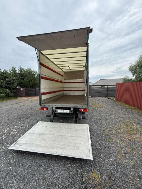 Balts Iveco Daily 2023 Marijampole, ar dzinēja tilpumu 3.00 L un nobraukumu 70 tūkst. km par 43681 €, foto 2 vietnē AUTOMOTO.COM.LV