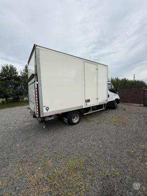 Balts Iveco Daily 2023 Marijampole, ar dzinēja tilpumu 3.00 L un nobraukumu 70 tūkst. km par 43681 €, foto 7 vietnē AUTOMOTO.COM.LV