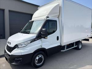 White Iveco Daily 2023 in Kaunas, with an engine capacity of 3.00 L and mileage of 140 thousand km for 17999 €, photo 6 on AUTOMOTO.COM.LV