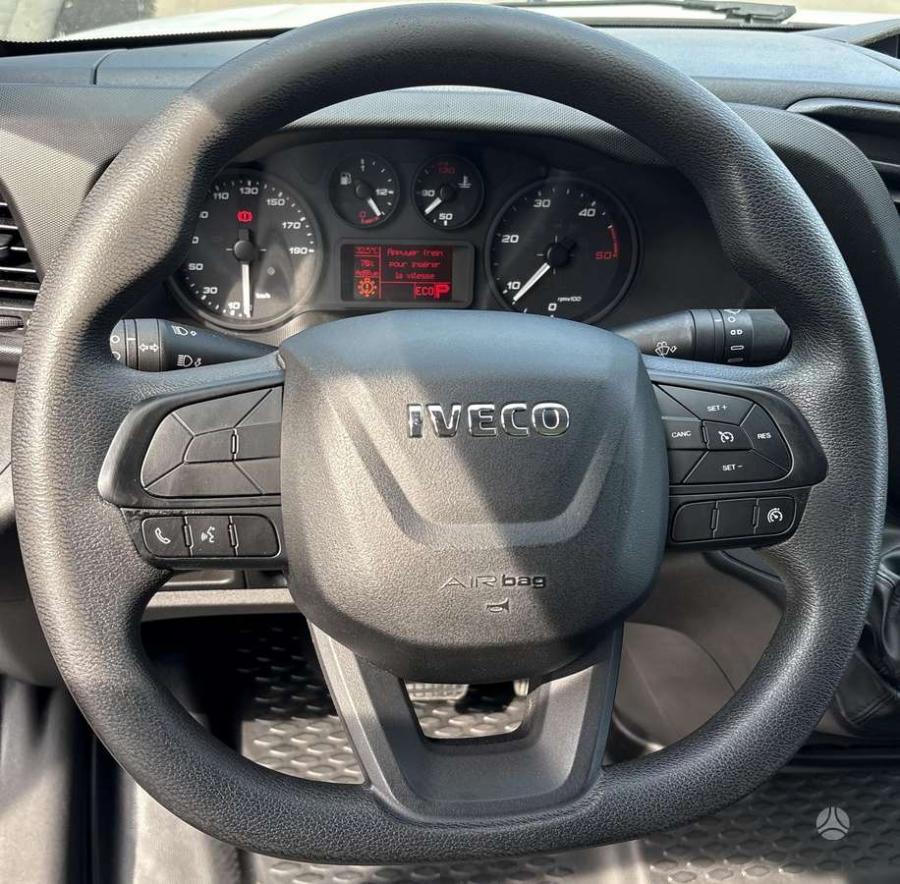 White Iveco Daily 2023 in Kaunas, with an engine capacity of 3.00 L and mileage of 140 thousand km for 17999 €, photo 18 on AUTOMOTO.COM.LV