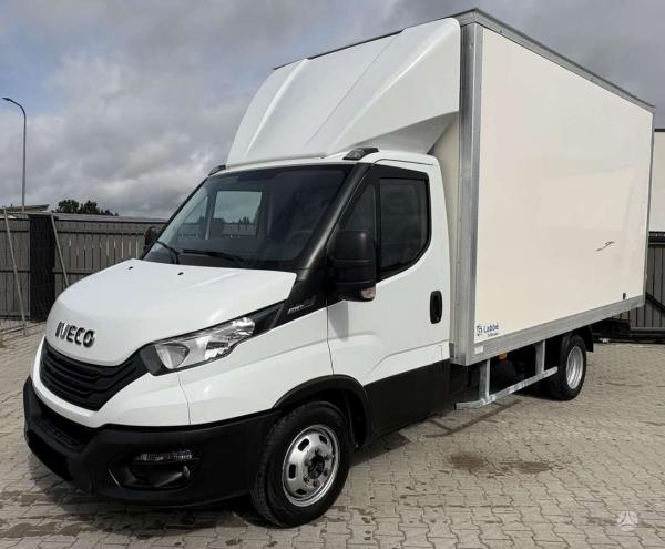 Balts Iveco Daily 2023 Kauņa, ar dzinēja tilpumu 3.00 L un nobraukumu 170 tūkst. km par 17999 €, foto 1 vietnē AUTOMOTO.COM.LV