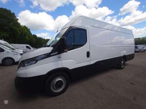 White Iveco Daily 2023 in Taurage, with an engine capacity of 2.30 L and mileage of 319 thousand km for 14883 €, photo 6 on AUTOMOTO.COM.LV