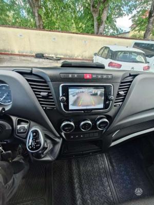 White Iveco Daily 2023 in Taurage, with an engine capacity of 2.30 L and mileage of 319 thousand km for 14883 €, photo 10 on AUTOMOTO.COM.LV