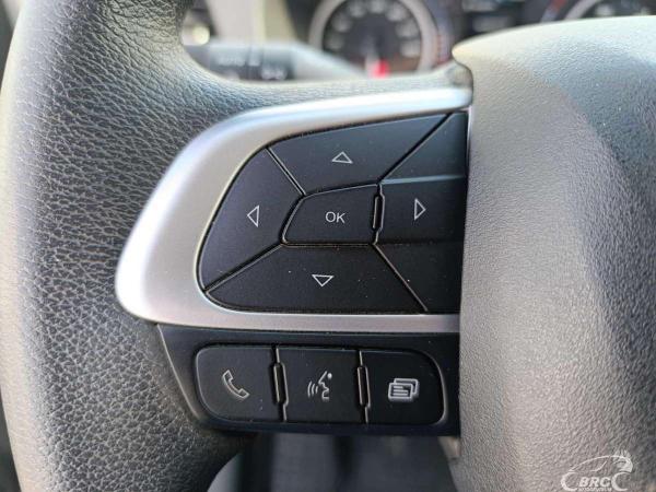 White Iveco Daily 2024 in Vilnius, with an engine capacity of 3.00 L and mileage of 69 thousand km for 33275 €, photo 8 on AUTOMOTO.COM.LV