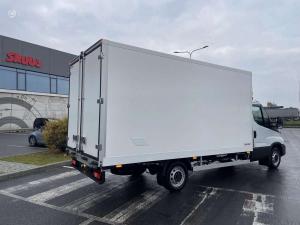 Balts Iveco Daily 2026 Viļņa, ar dzinēja tilpumu 2.29 L un nobraukumu 10 tūkst. km par 48400 €, foto 3 vietnē AUTOMOTO.COM.LV