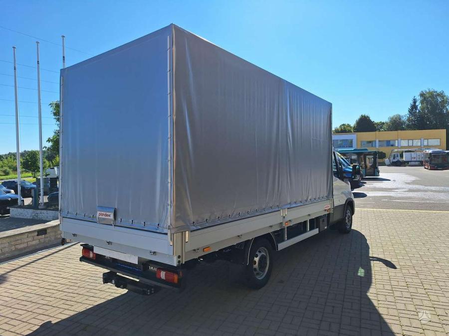 Balts Iveco Daily 2026 Viļņa, ar dzinēja tilpumu 2.29 L un nobraukumu 0 tūkst. km par 52998 €, foto 5 vietnē AUTOMOTO.COM.LV