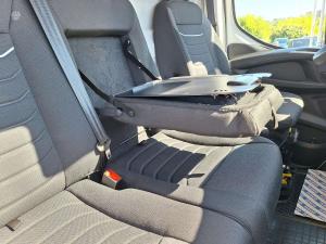 Balts Iveco Daily 2026 Viļņa, ar dzinēja tilpumu 2.29 L un nobraukumu 0 tūkst. km par 52998 €, foto 17 vietnē AUTOMOTO.COM.LV