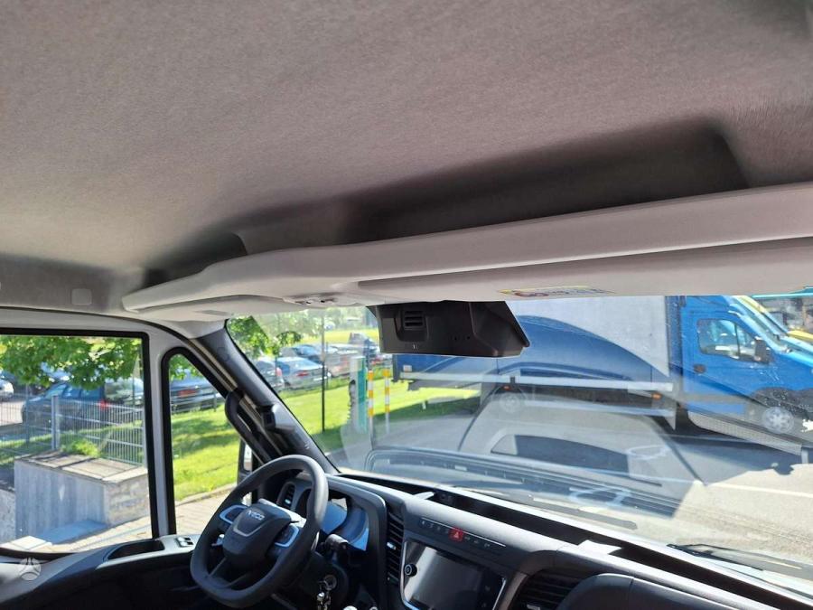 Balts Iveco Daily 2026 Viļņa, ar dzinēja tilpumu 2.29 L un nobraukumu 0 tūkst. km par 52998 €, foto 19 vietnē AUTOMOTO.COM.LV