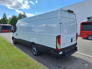 White Iveco Daily 2026 in Vilnius, with an engine capacity of 3.00 L and mileage of 0 thousand km for 39809 €, photo 10 on AUTOMOTO.COM.LV