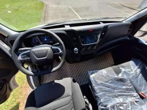 White Iveco Daily 2026 in Vilnius, with an engine capacity of 3.00 L and mileage of 0 thousand km for 39809 €, photo 15 on AUTOMOTO.COM.LV