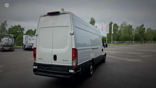Balts Iveco Daily 2026 Viļņa, ar dzinēja tilpumu 3.00 L un nobraukumu 0 tūkst. km par 39870 €, foto 6 vietnē AUTOMOTO.COM.LV