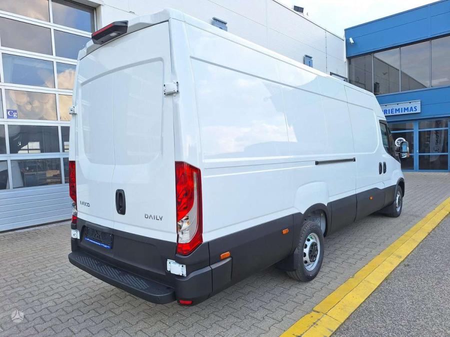 Белый Ивеко Дейли 2026 в Вильнюс, объемом двигателя 3.00 л и пробегом 0 тыс. км за 42864 €, фото 6 на AUTOMOTO.COM.LV