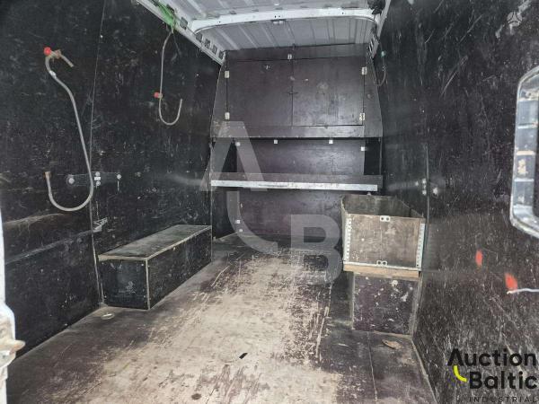 Balts Iveco Daily 2020 Kauņa, ar dzinēja tilpumu 3.00 L un nobraukumu 232 tūkst. km par 10890 €, foto 9 vietnē AUTOMOTO.COM.LV