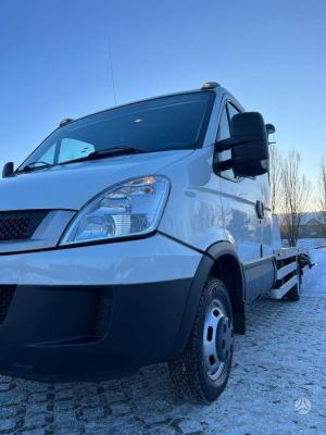 Balts Iveco Daily 2010 Jelgava, ar dzinēja tilpumu 3.00 L un nobraukumu 383 tūkst. km par 13950 €, foto 3 vietnē AUTOMOTO.COM.LV